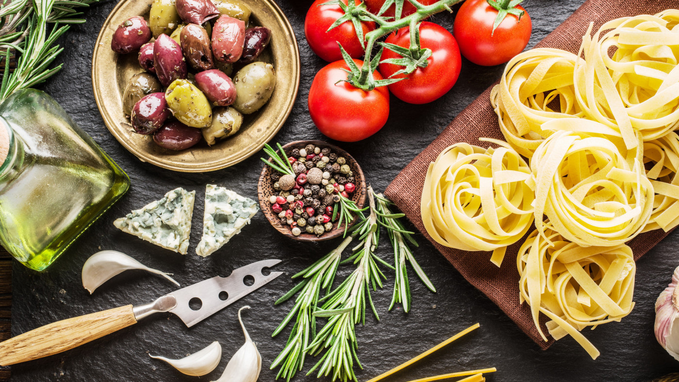 To Cut Risk Of Ibd Eat More Vegetables Whole Grains Fruit And Beans